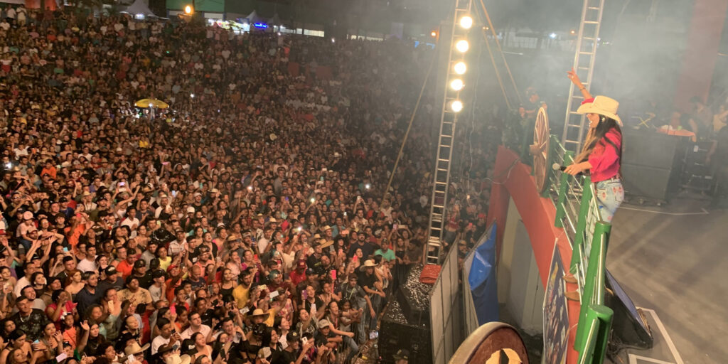 Mais De 45 Mil Pessoas Prestigiaram A 10 ª Festa Das Nações Em Terra ...